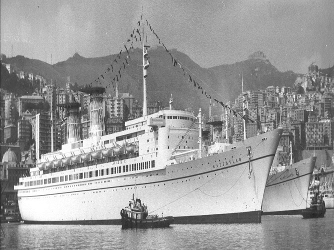 SS.Raffaello Wreck - diving at SS.Rafaello Cruise ship wreck